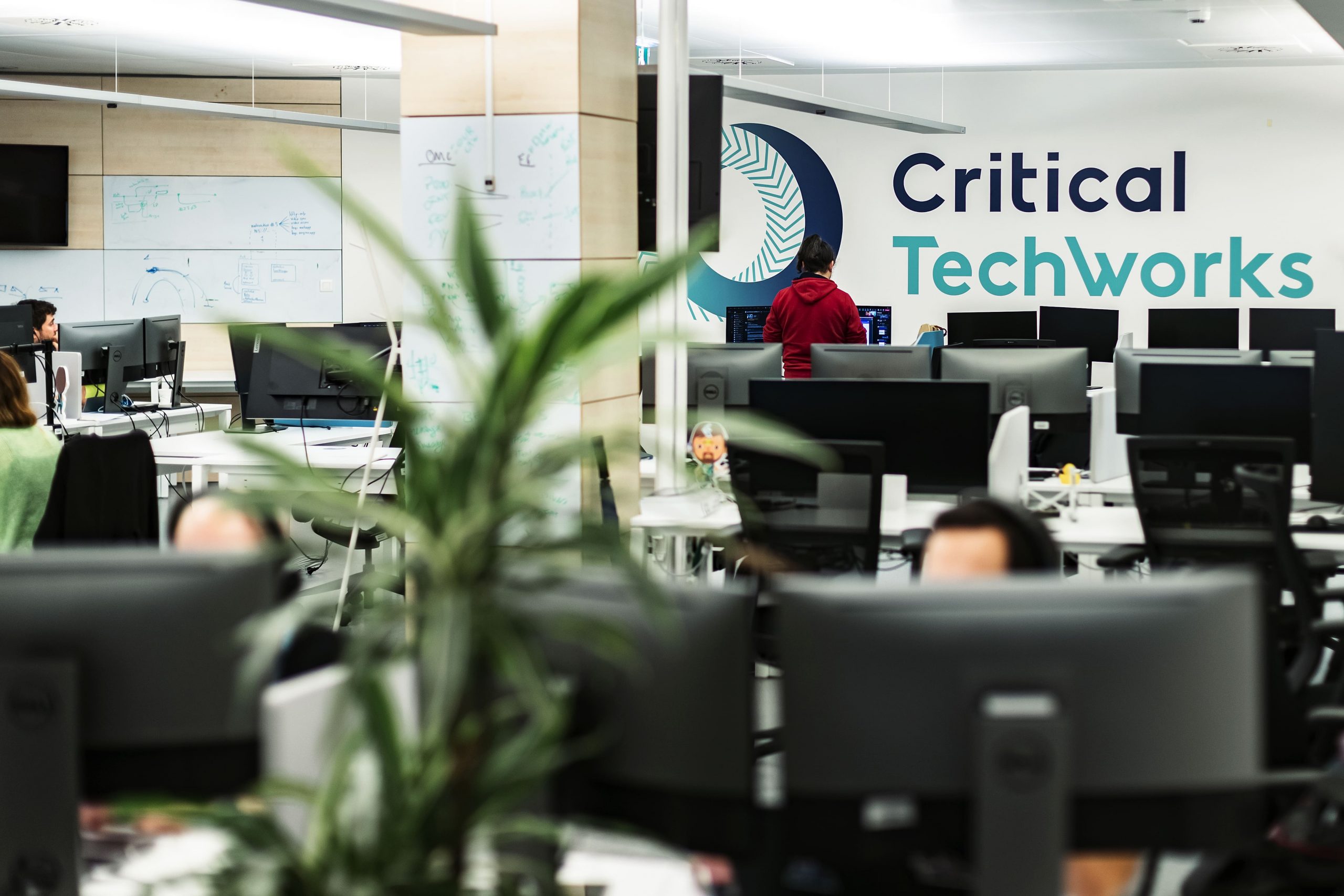 Critical Techworks vai contratar mais 500 colaboradores este ano ...